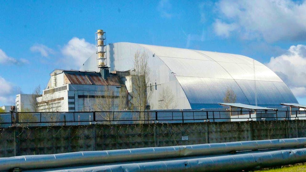 Ukraine: Fire breaks out in radioactively contaminated Chernobyl zone ...