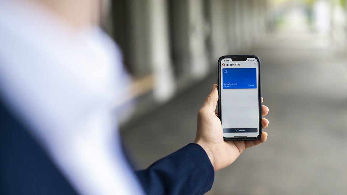 E-ID cards: Parliament agrees in principle on the design of the e-ID ...