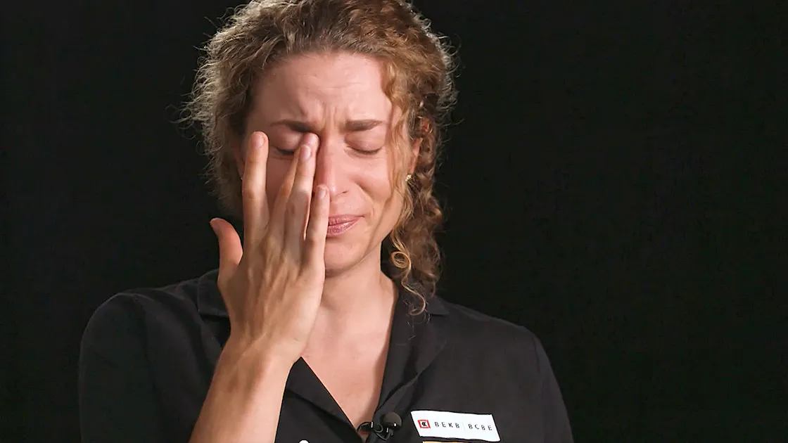 Marlen Reusser in tears: "Lying in bed in a semi-comatose state" | blue ...