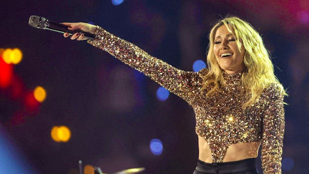 New business partners: Helene Fischer and Jürgen Klopp team up | blue News