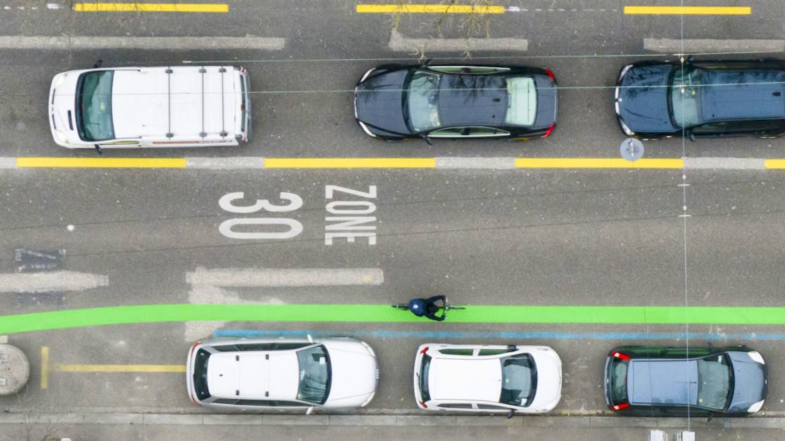 Bicycle traffic: Zurich City Council wants to improve the cycle ...