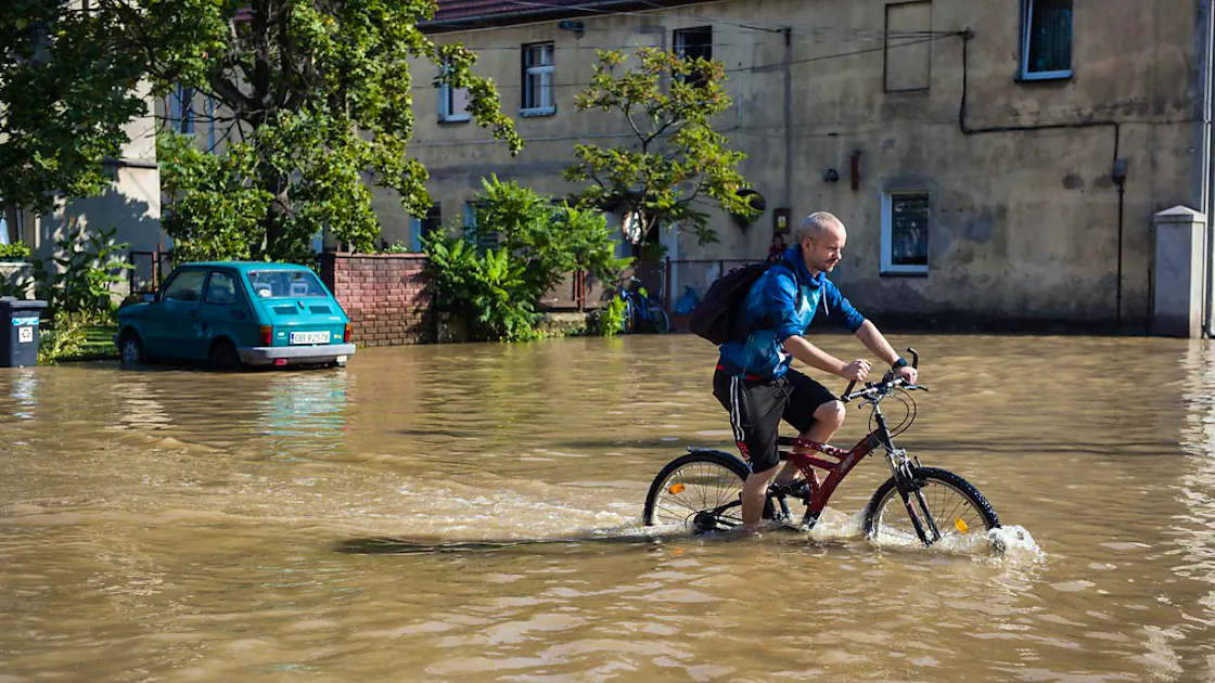 Latest news: Poland: Flood wave reaches Wroclaw | blue News