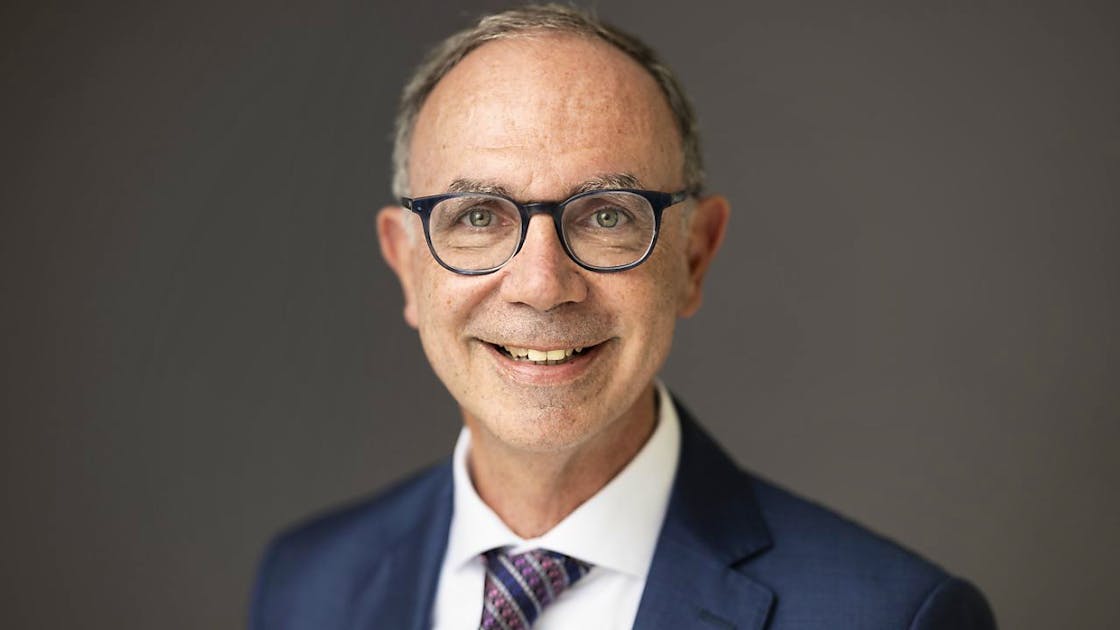 Andrea Arcidiacono nommé vice-chancelier et porte-parole du Conseil ...