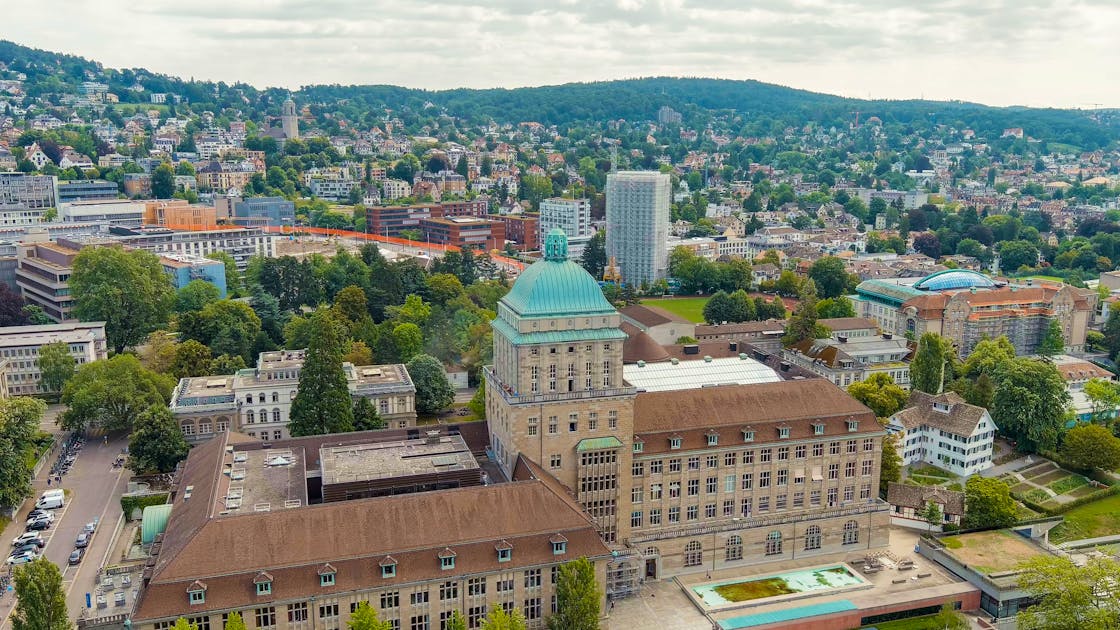 Allegedly falsified research results at the University of Zurich | blue ...