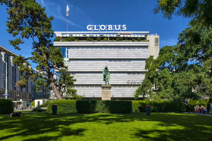 Thai Central Group takes over Globus | blue News