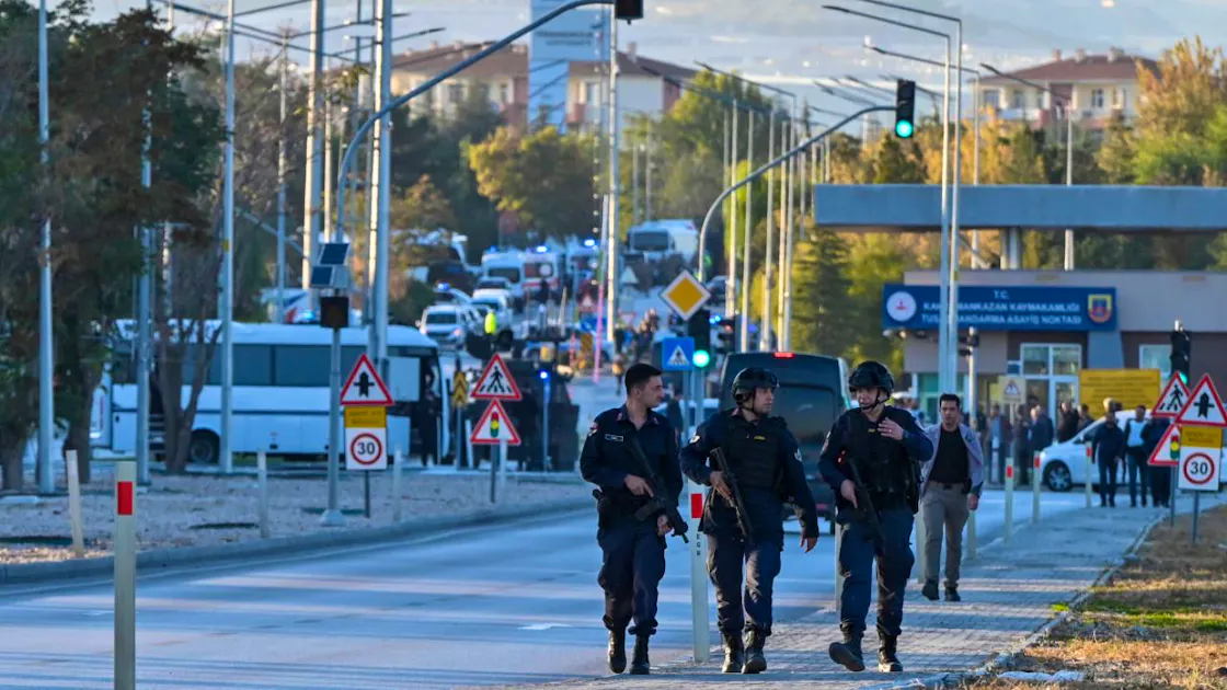 Politics: After attack in Ankara: Turkey flies attacks in Syria and ...