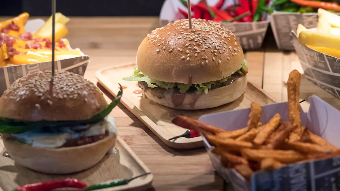 L'explosion du nombre de fast-foods en Suisse inquiète | blue News