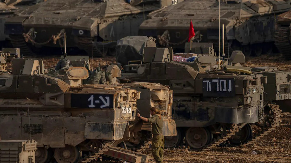 Politik: Hisbollah: Israelischer Panzer mit Rakete zerstört | blue News