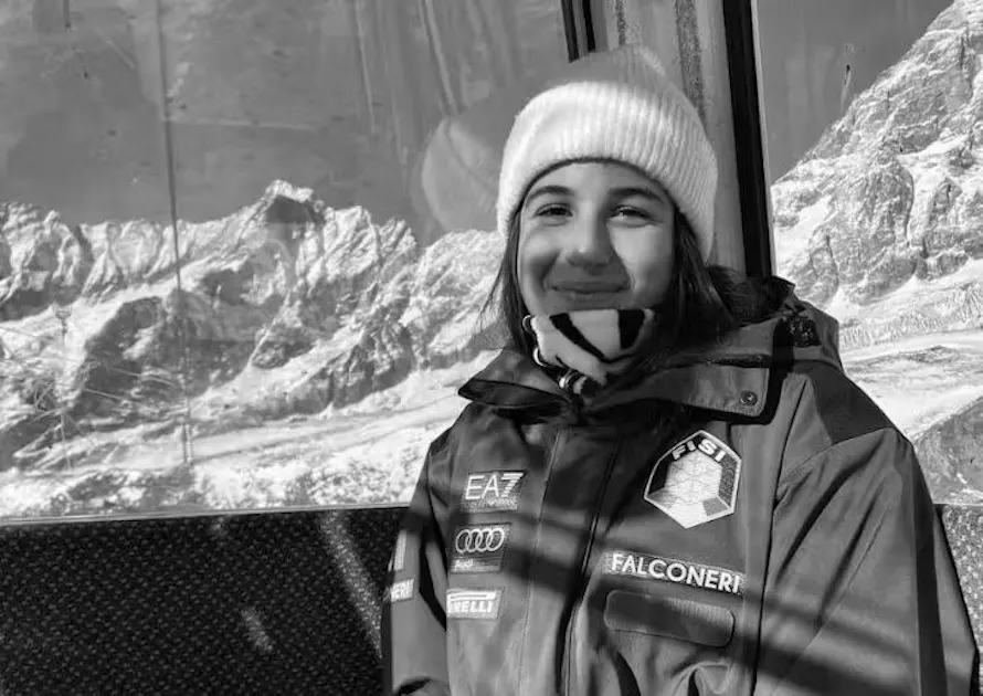 Young Italian girl dies after training crash | blue News