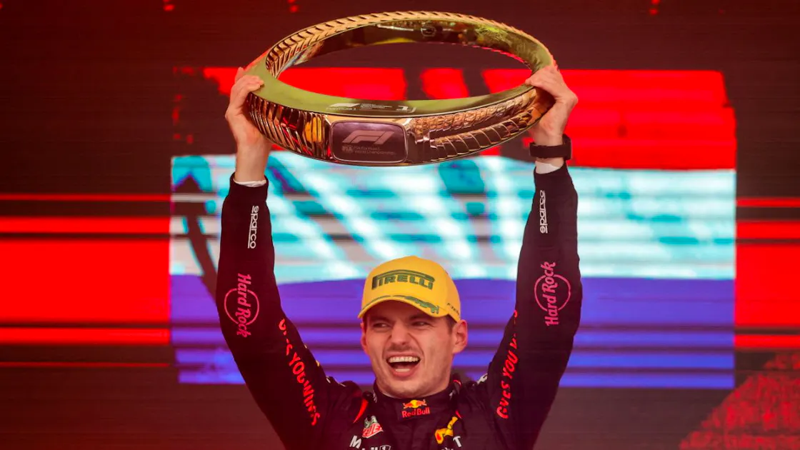 Automobile: Verstappen's "miracle drive" in historic race | blue News