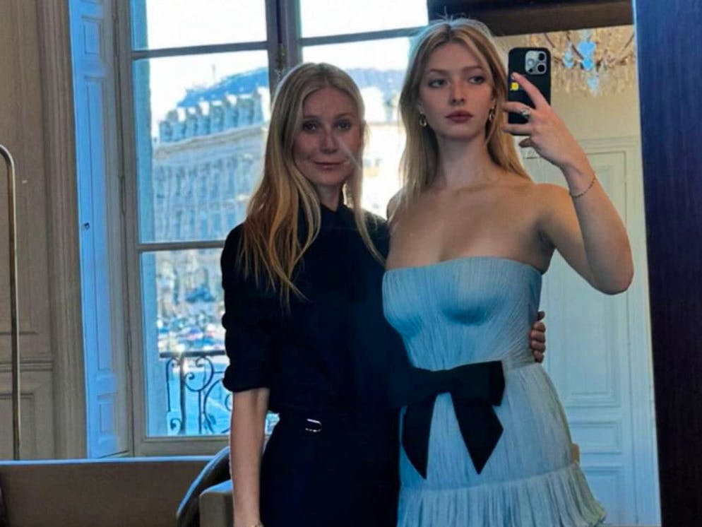 La figlia di Gwyneth Paltrow e Chris Martin incanta tutti al Ballo ...