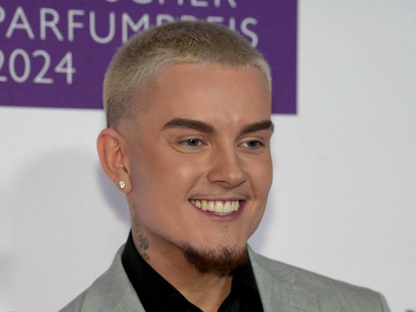 Influencer Twenty4Tim in hospital again | blue News