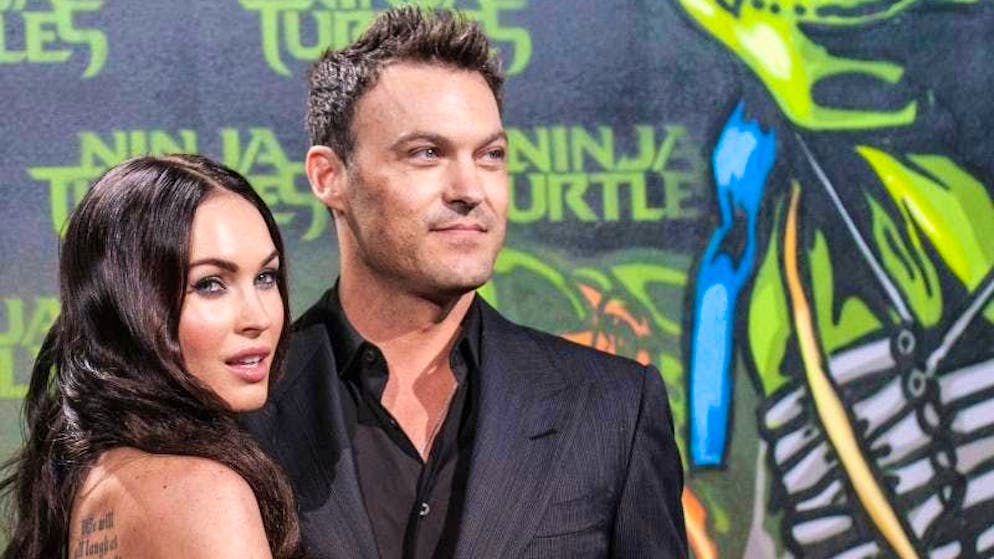 Megan Fox's ex-husband fires back at Machine Gun Kelly | blue News