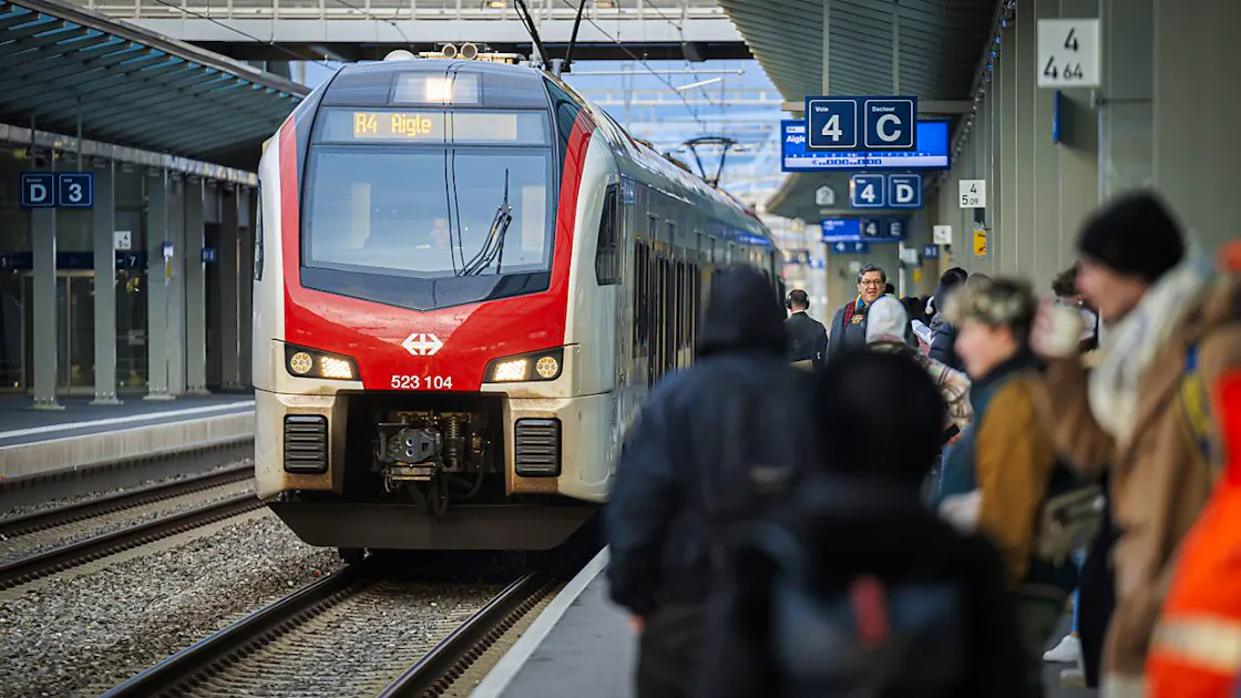 «Mission accomplie»: Le nouvel horaire CFF a réussi le test du trafic ...