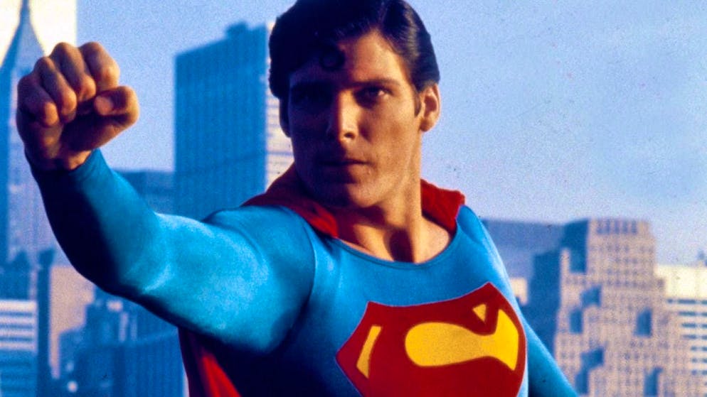 People: James Gunn waxes nostalgic for 'Superman' movie | blue News