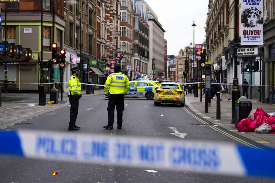 Mann in London überfährt vier Menschen | blue News