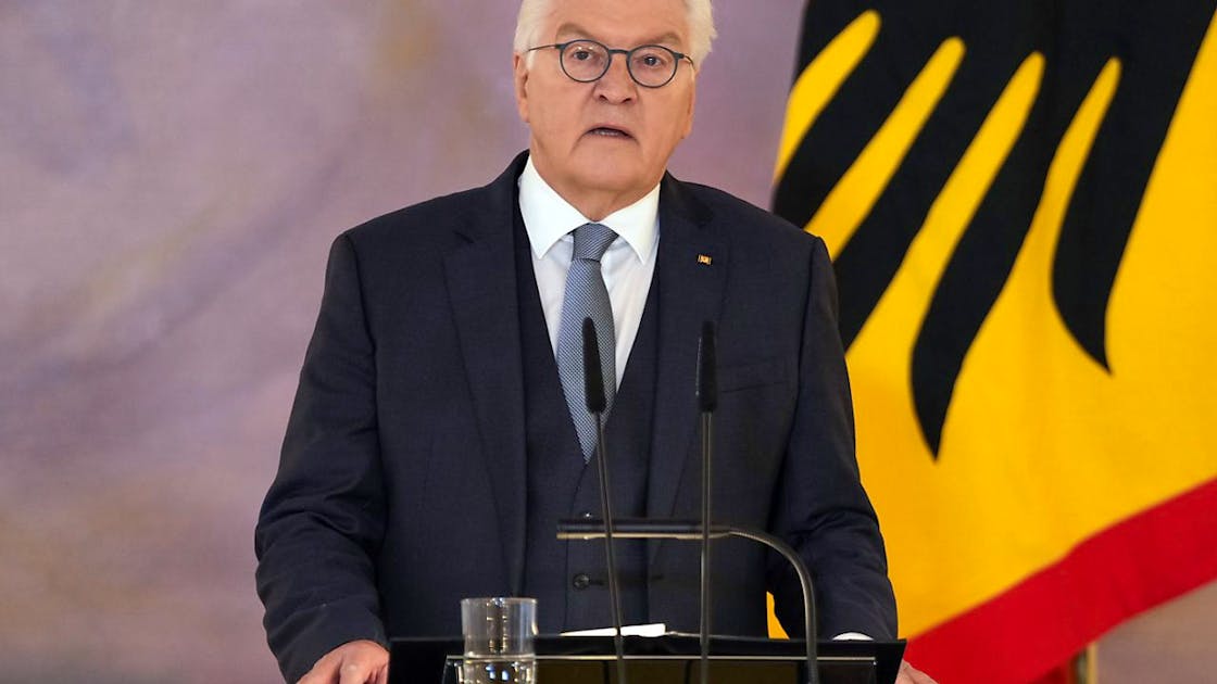 Germany: Federal President dissolves German parliament and calls new ...
