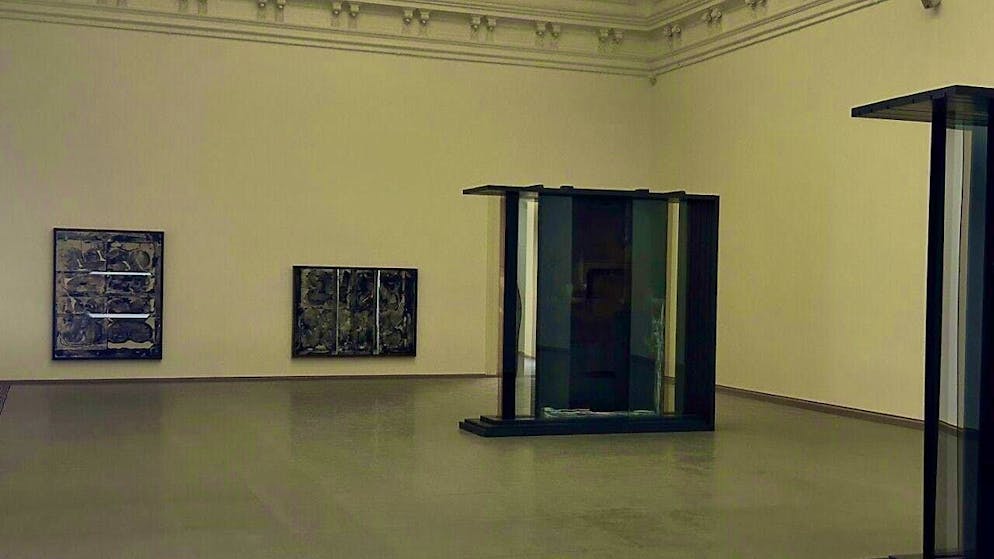 Exhibition: Marie Matusz's dark spatial visions at the Kunsthalle Basel ...