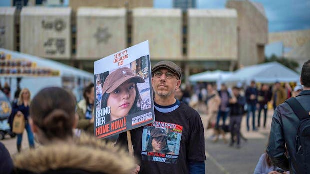 Israel: Hamas hands over four hostages to Red Cross in Gaza Strip ...