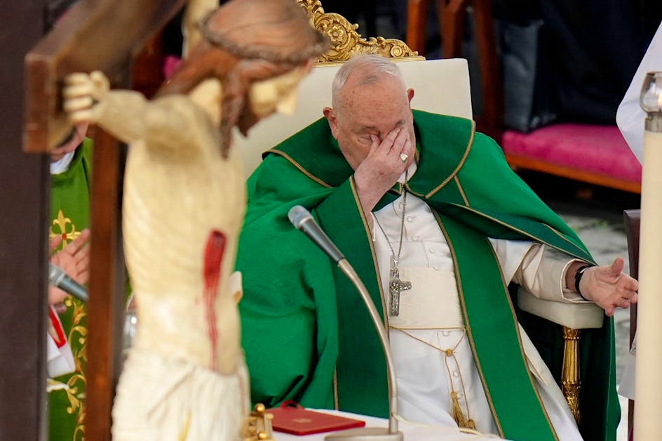 Pope still in hospital - doctors order "absolute rest" | blue News