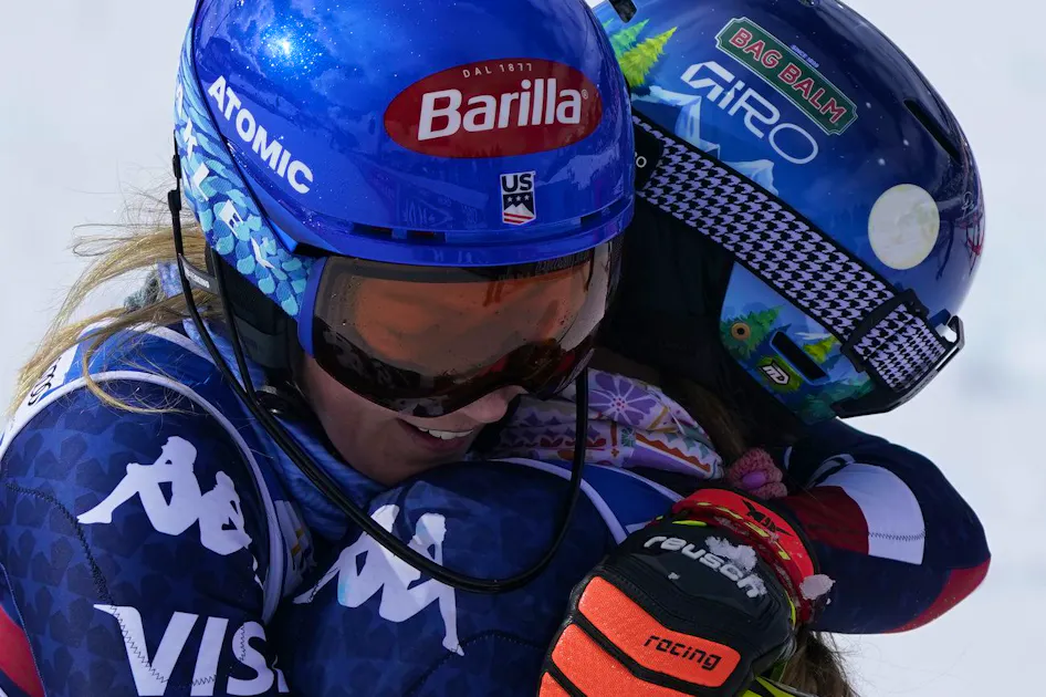 "Thank you!": Mikaela Shiffrin bursts into tears during the interview ...