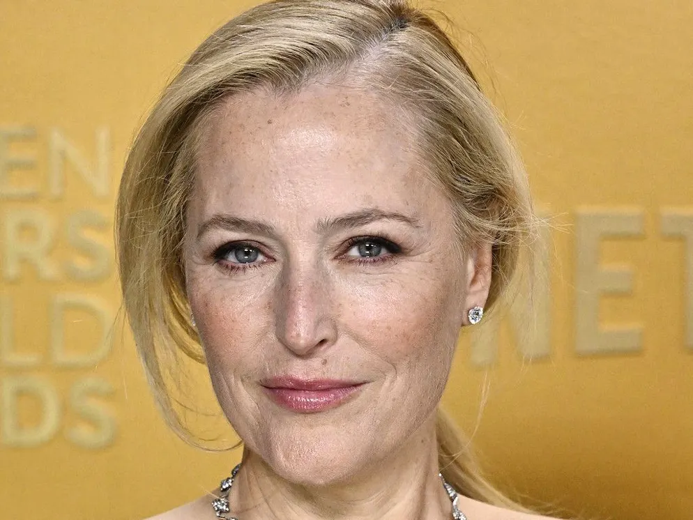 «Siamo inarrestabili»: Gillian Anderson: «L'età non è un limite, è un ...