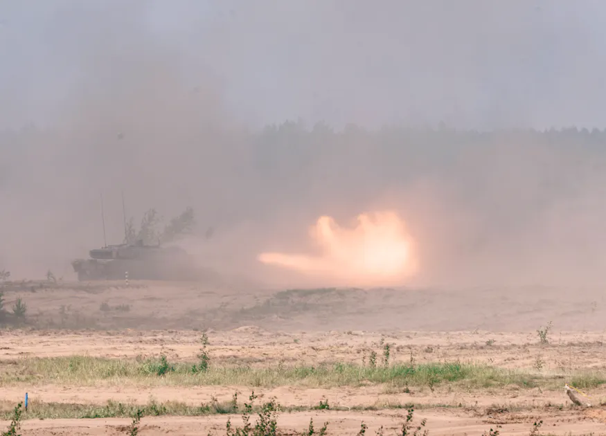 Tarnung zwecklos: Was Deutschlands neuer Leopard-Panzer können muss ...