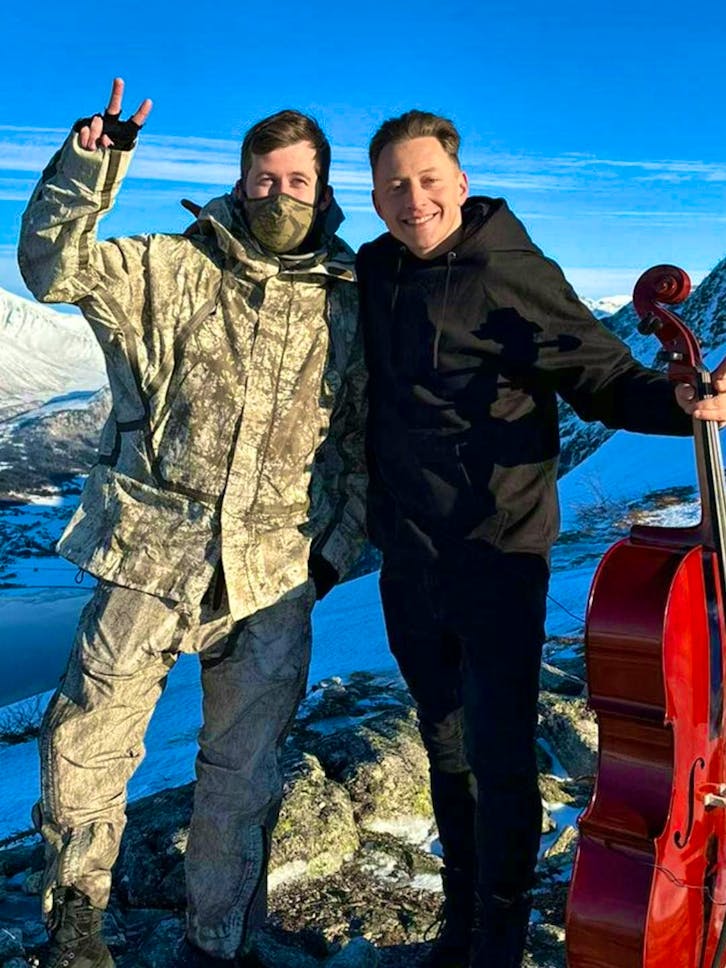 From the Emmental to the world stage: Barefoot cellist Jodok Vuille: "I ...