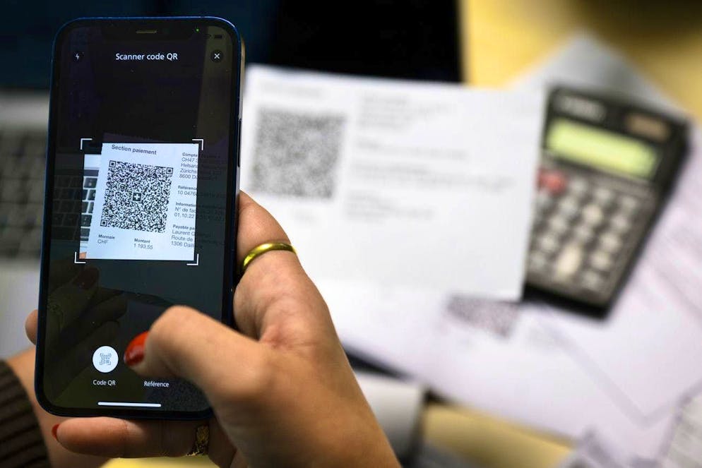 Swiss households burdened by a flood of bills: Feeling the January hole ...