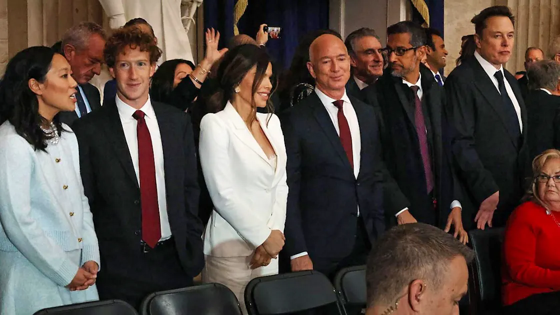 Stati Uniti: I miliardari al giuramento di Trump hanno perso 209 ...
