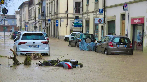 Latest news: "Like a wall of water" - Severe storm damage in Italy ...