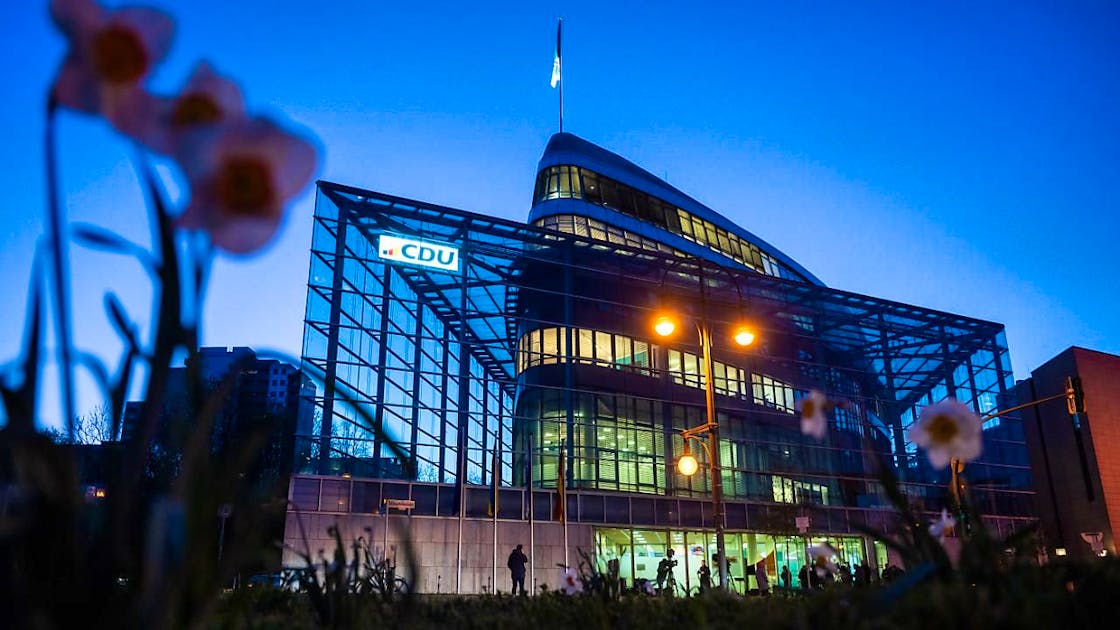 Germany: No agreement yet - CDU/CSU and SPD now hope for Wednesday ...