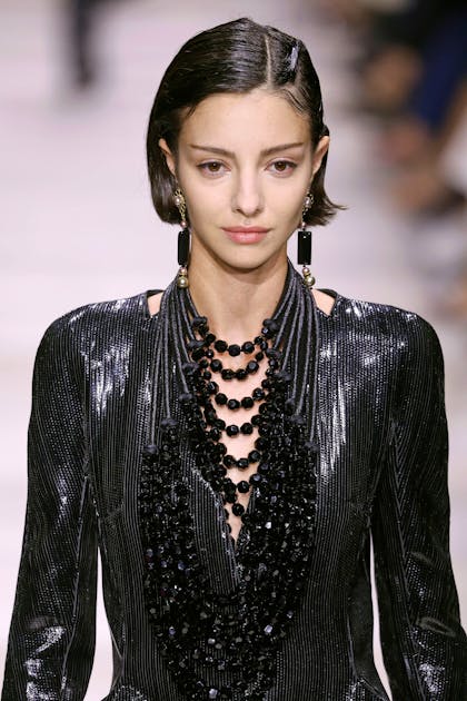 Rare disease: Top model Lucy Markovic dies aged just 27 | blue News