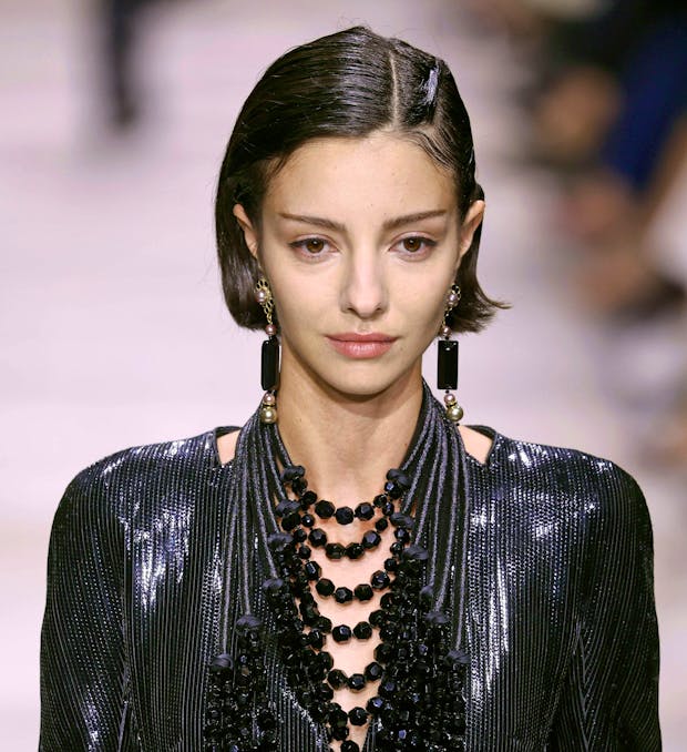 Rare disease: Top model Lucy Markovic dies aged just 27 | blue News