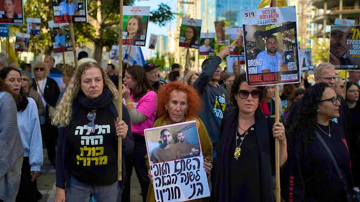 Israel: Hundreds remember Hamas hostages at Passover festival in Tel ...