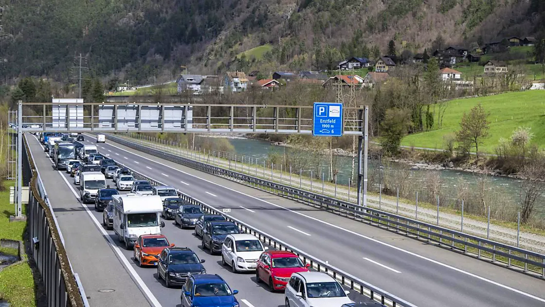 Road traffic: Long traffic jams and major traffic obstructions expected ...