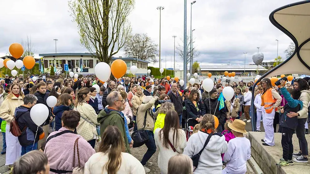 Latest news: Marche Blanche in Bulle FR after homicide in the canton of ...