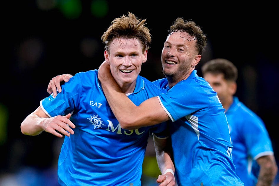 McTominay mit Doppelpack: Napoli verdrängt Inter Mailand von der ...