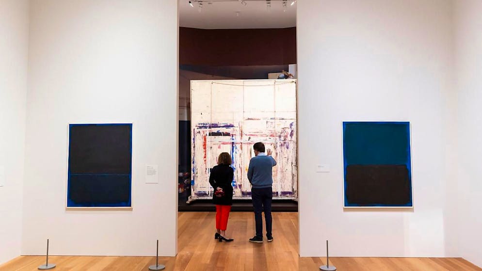 Un bimbo danneggia un dipinto di Rothko da 50 milioni di euro in un ...