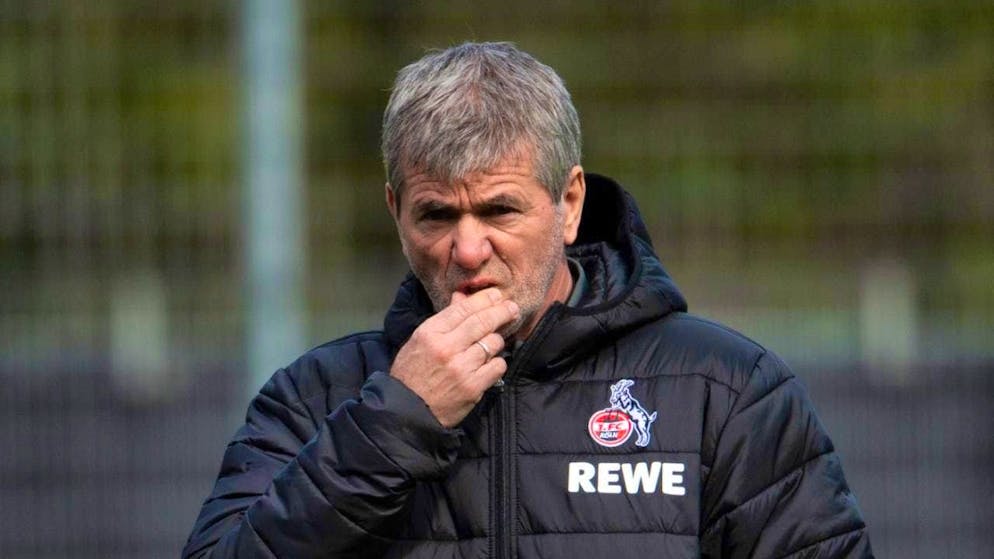 Friedhelm Funkel to help Cologne to promotion | blue News