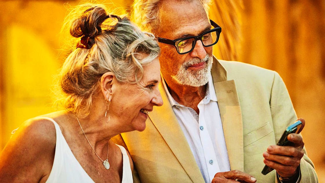 Less for the same price: Senior cell phones are a rip-off - how to set ...