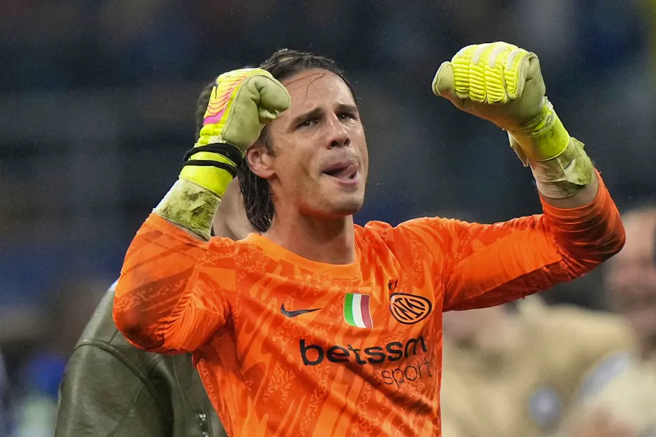 Ecco come il mondo del calcio celebra il nostro fenomenale Yann Sommer ...