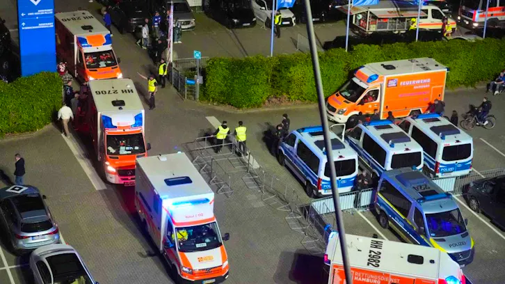 Several seriously injured at Hamburger SV's promotion celebration ...