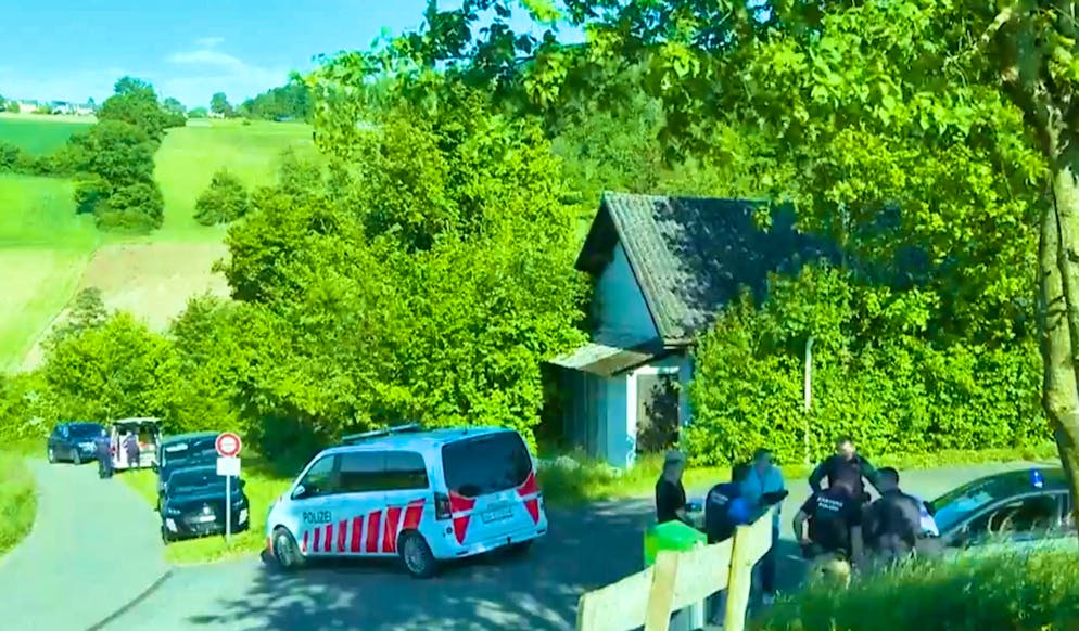 Girl (15) killed in Berikon AG, suspected perpetrator (14) arrested ...