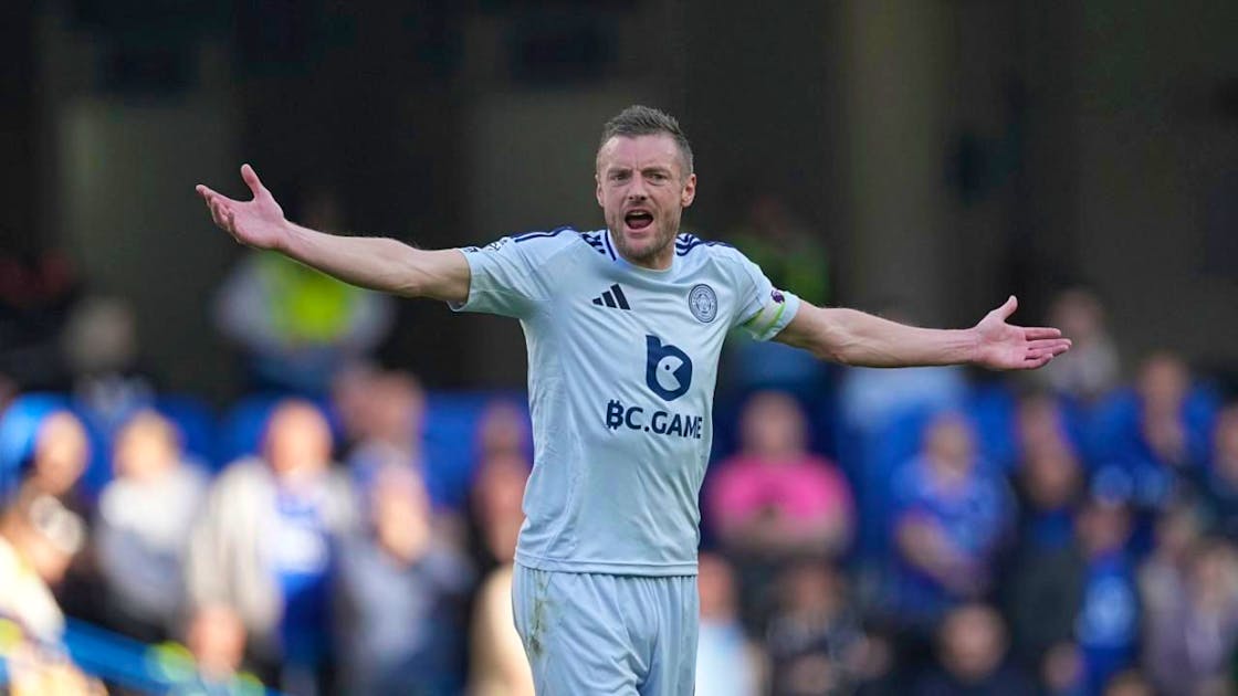 Jamie Vardy scores his 200th goal for Leicester on his retirement ...