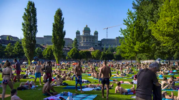 Municipal vote BE: The iconic Marzili baths in the city of Berne can be ...
