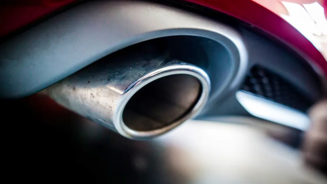 Car industry: US Congress wants to overturn California's ban on ...