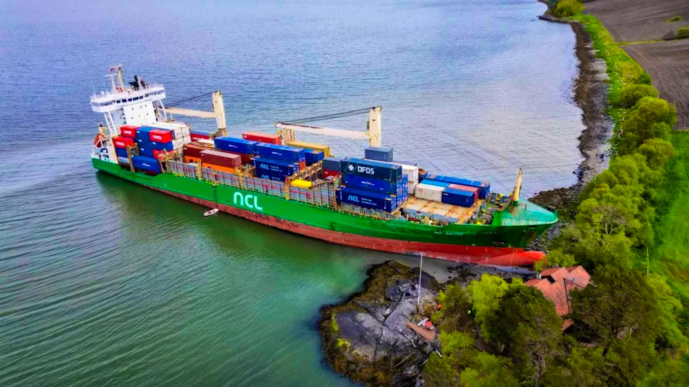 Norway: Salvage of container ship continues | blue News