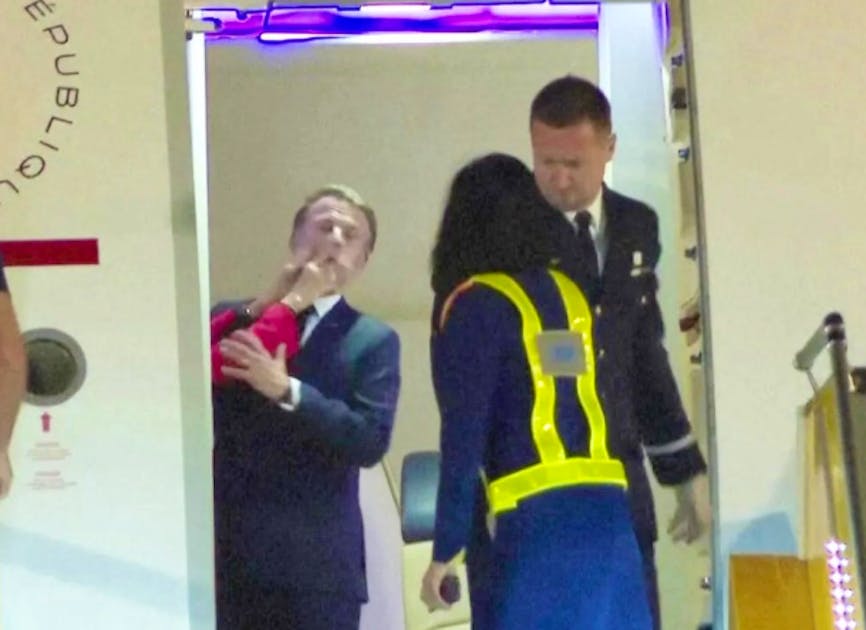 Macron receives a resounding slap in the face from his wife | blue News