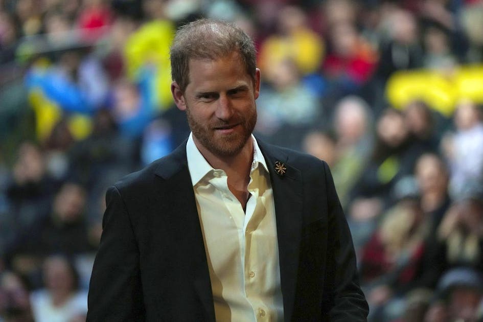 Harry Spencer? Il principe si è informato per cambiare cognome e rinnegare i Windsor | blue News